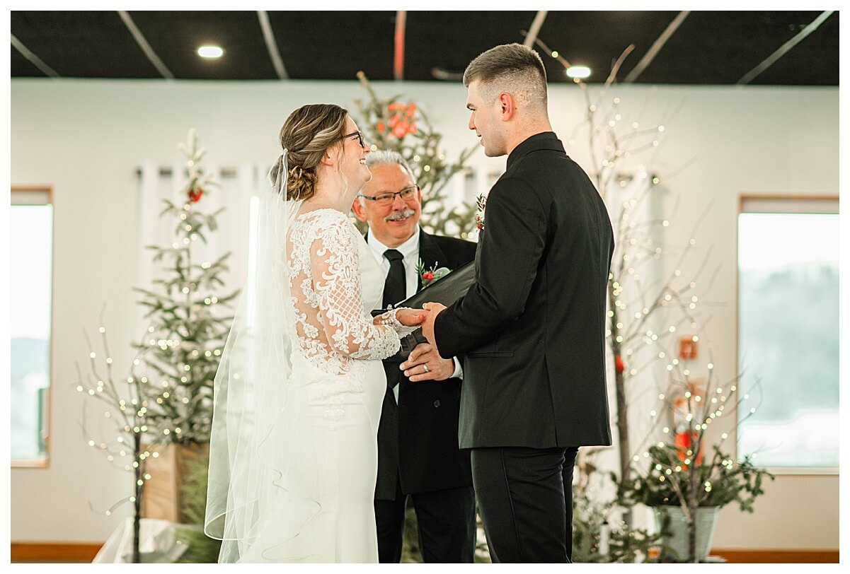 A Sentimental Wedding at Chapters on the Horizon in Viola, WI